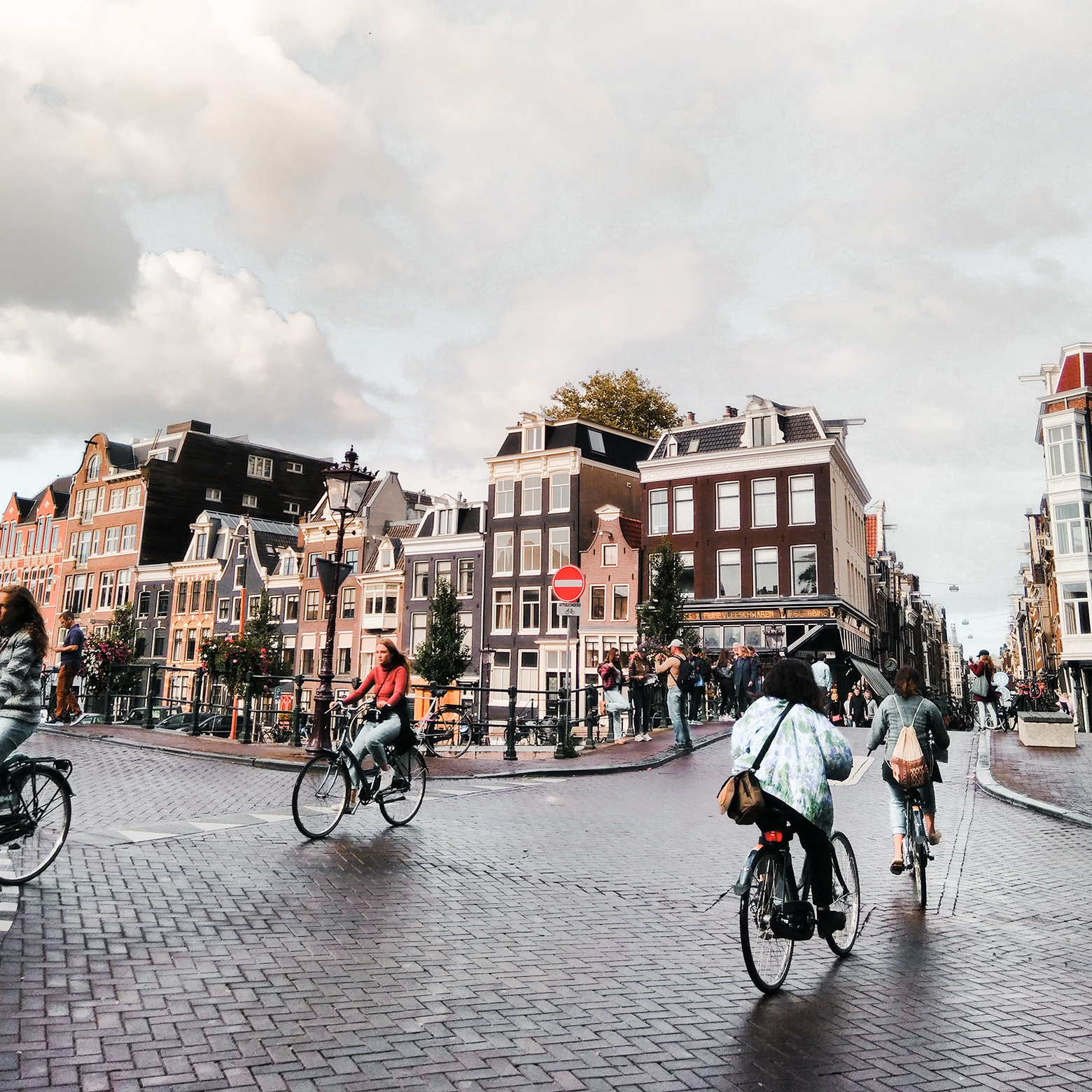 Bike Rental | Met Amsterdam | Rent a Bike Hotel Amsterdam